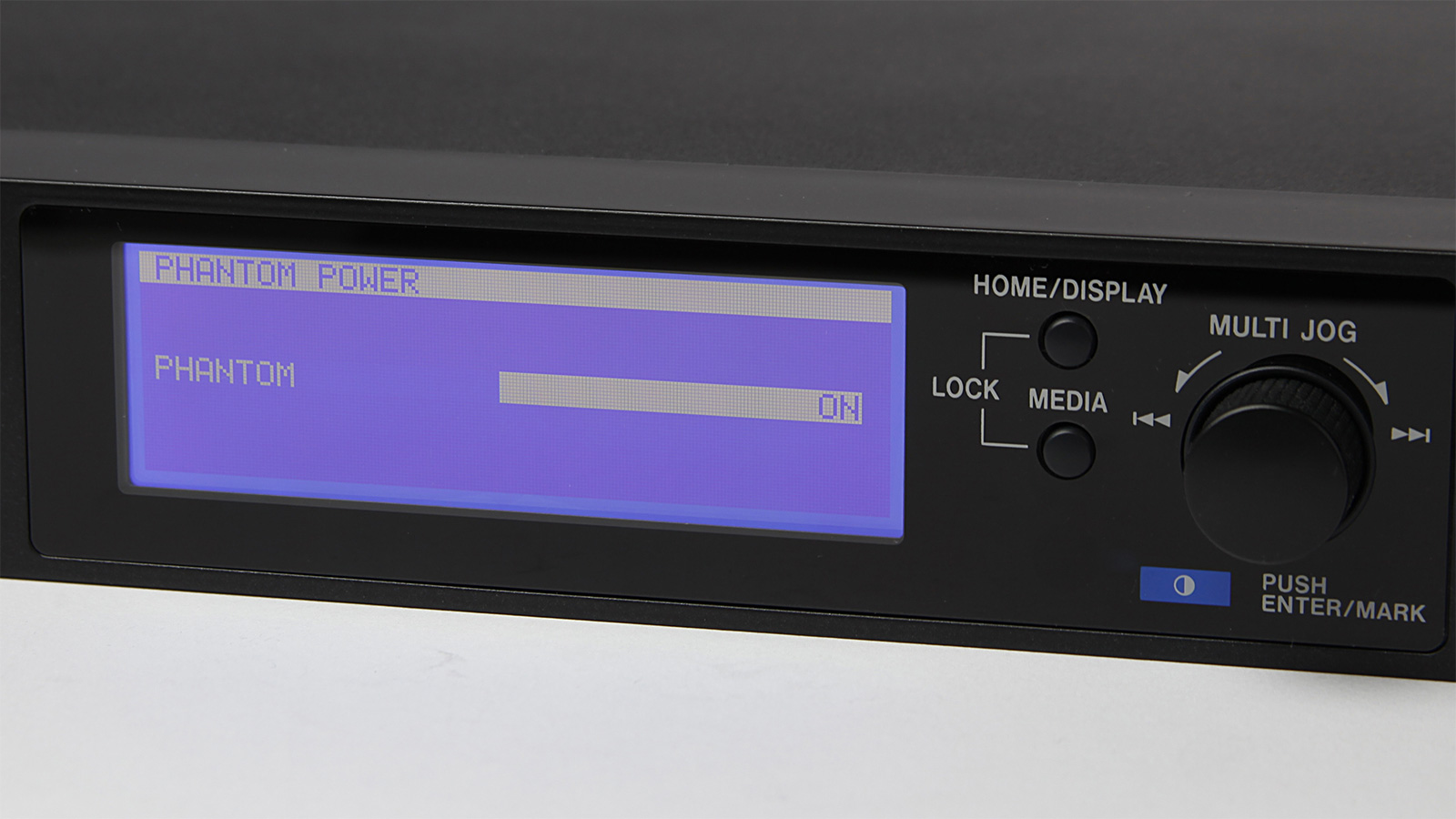 TASCAM SS-R250N ソリッドステートレコーダー - 業務用撮影・映像・音響・ドローン専門店 システムファイブ